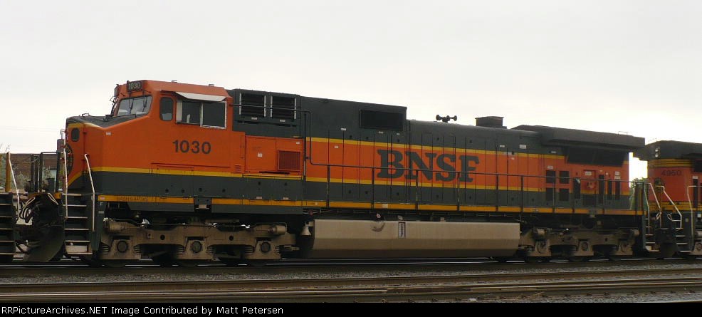 BNSF 1030